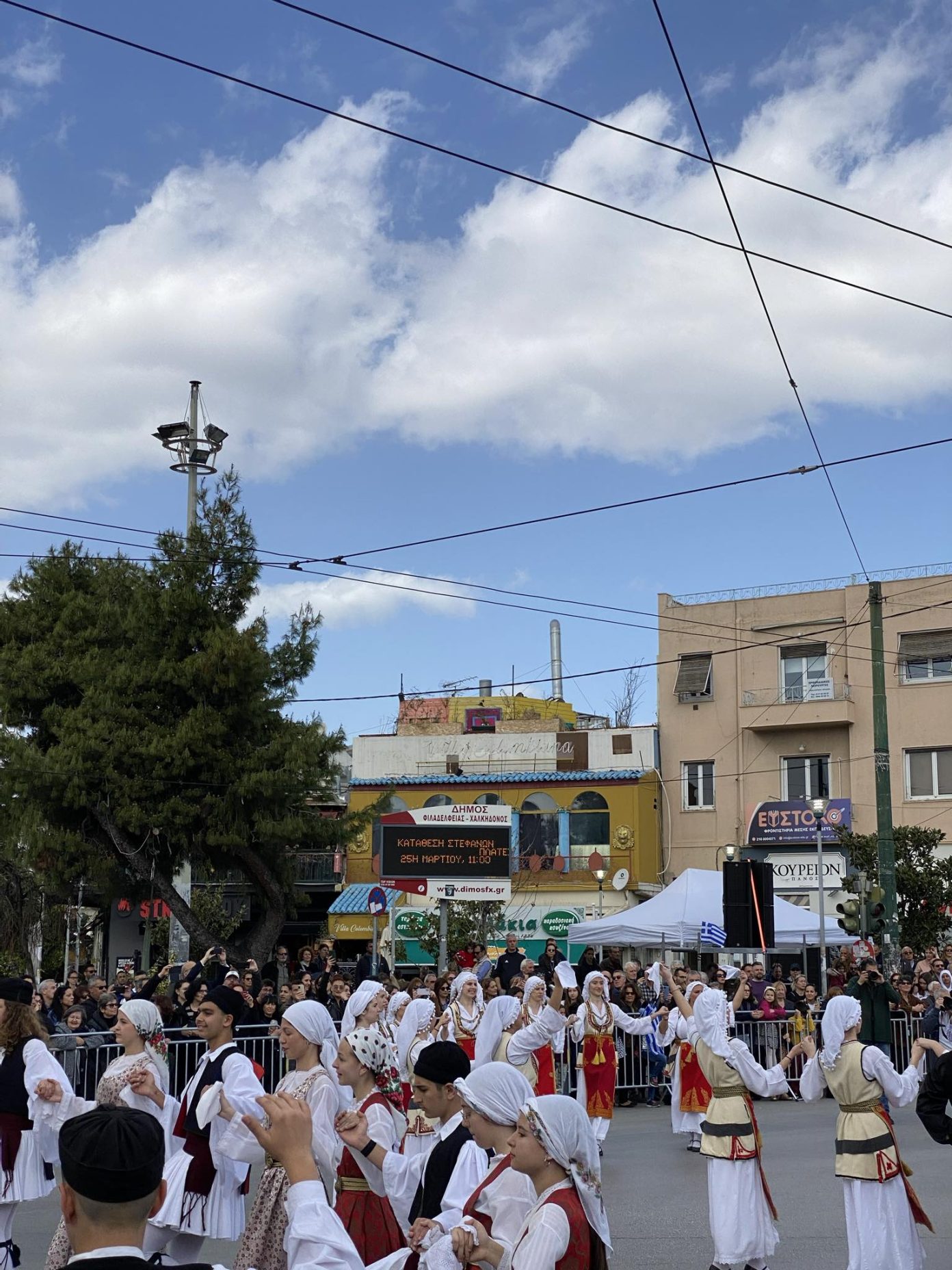 Φωτογραφίες από την παρέλαση της 25η Μαρτίου - Fx-news | Εφημερίδα |ΝΕΑ ...